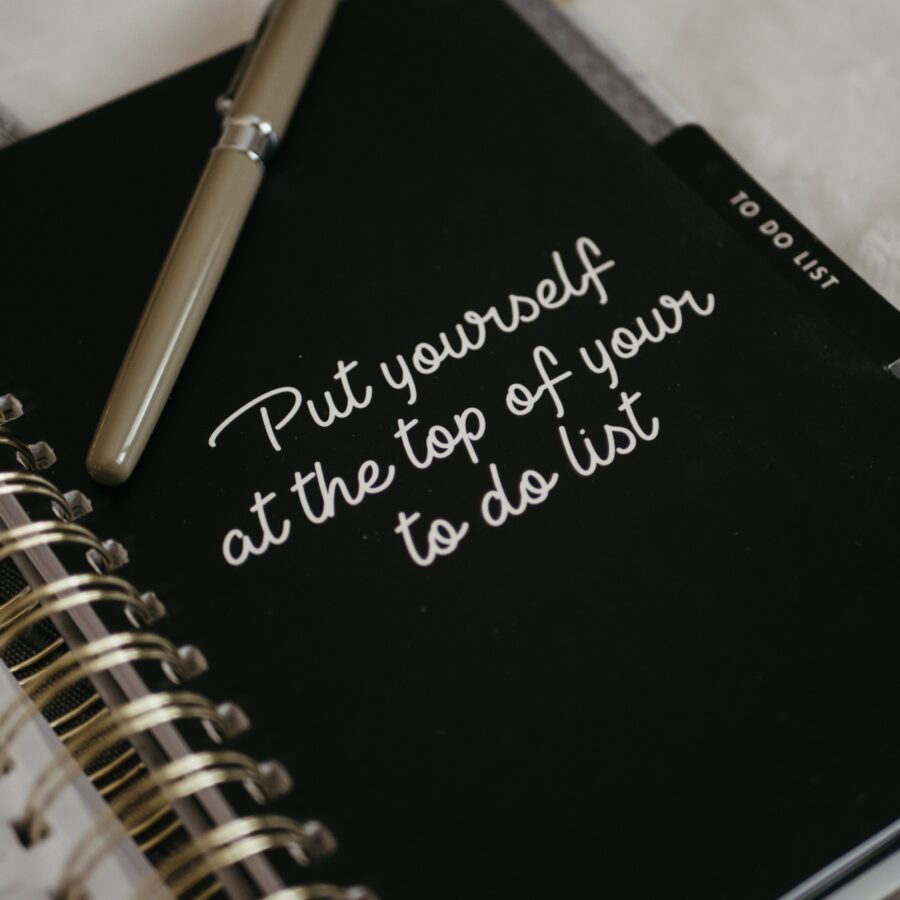 14 Benefits of Planning Your Day With a Daily Planner - Awake Mindful