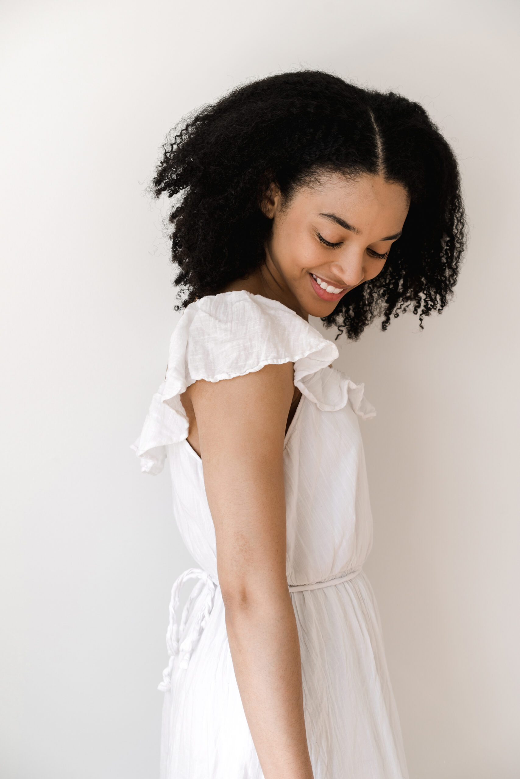 10 Easy Steps to Master Happiness Manifestation - Awake Mindful
